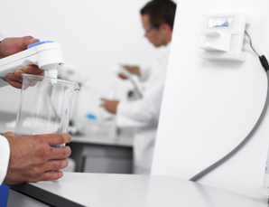 Laboratory water system | Veolia Water Technologies